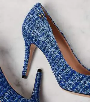 GIANVITO ROSSI 85 Bouclé Pumps