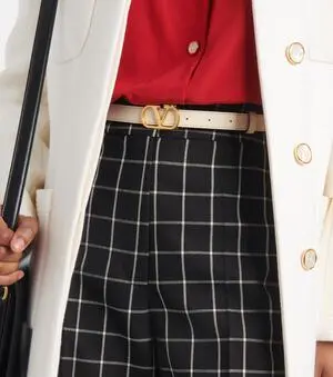 Valentino Garavani Vlogo Signature Leather Belt