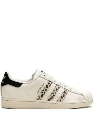 Adidas Superstar Sneakers