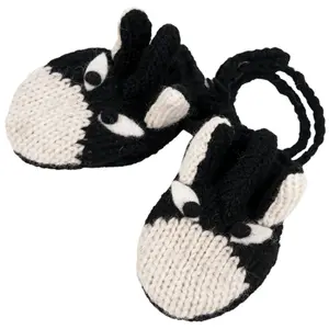 NIRVANNA DESIGNS Knitted Orca Mittens - White