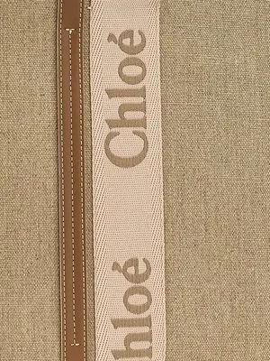 Chloé Vertical Logo Tote Bag - Camel