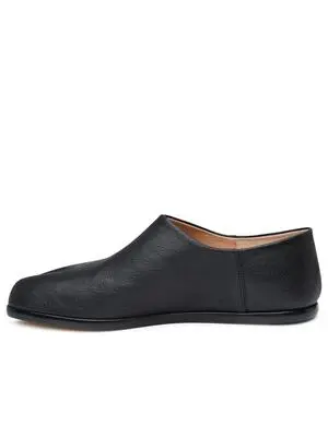 MAISON MARGIELA Tabi Loafers - Black