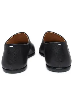 MAISON MARGIELA Tabi Loafers - Black