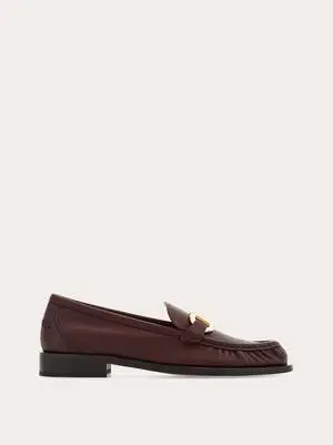 FERRAGAMO Gancini Ornament Loafer - Red