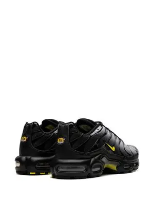 Nike Max Plus Sneakers