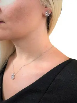 DLORIA Hollywood Sensation Cubic Zirconia Necklace And Earring Set - Gold
