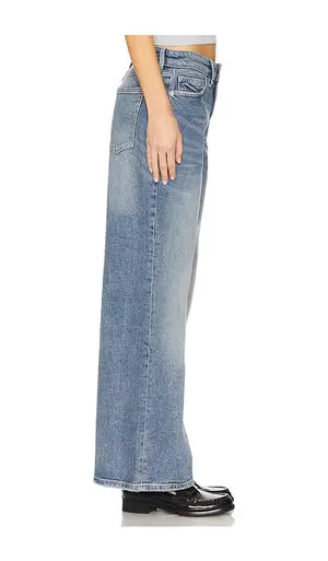 Good American Good Petite Ease Jeans