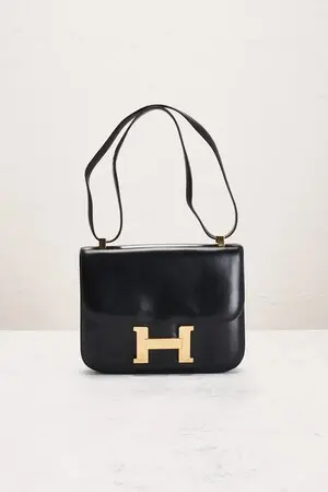Hermès 1976 Box Constance 23 Shoulder Bag - Black
