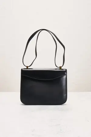 Hermès 1976 Box Constance 23 Shoulder Bag - Black