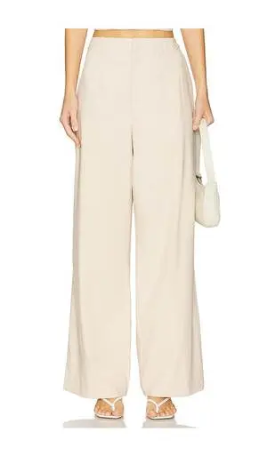 SOVERE / Freya Pant