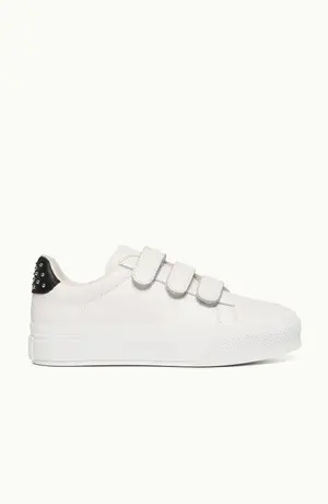 J/SLIDES NYC Gennie Sneaker