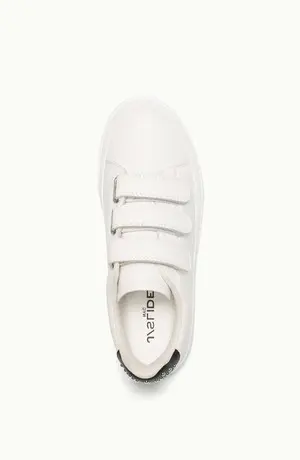 J/SLIDES NYC Gennie Sneaker