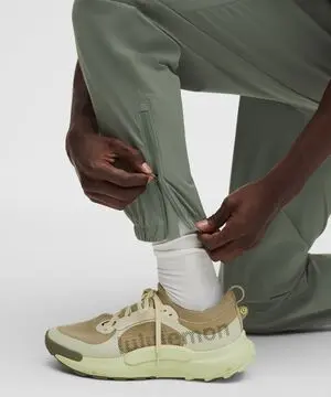 Lululemon Pace Breaker Jogger - Willow Leaf