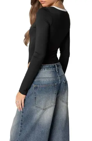 EDIKTED Contrast Scoop Neck Bodysuit