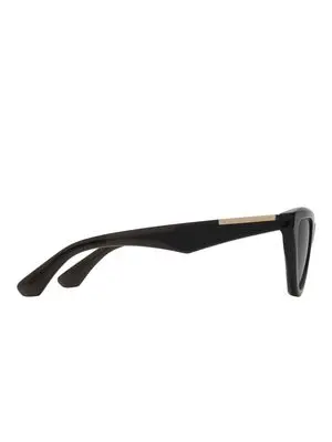 Burberry Cat-eye Frame Sunglasses