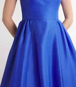 Carolina Herrera Silk Sleeveless Gown