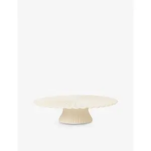 FERM LIVING Fountain Scalloped-edge Stoneware Cake Stand - Off-white
