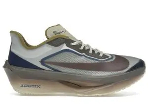Nike Zoom Fly Premium Sneakers