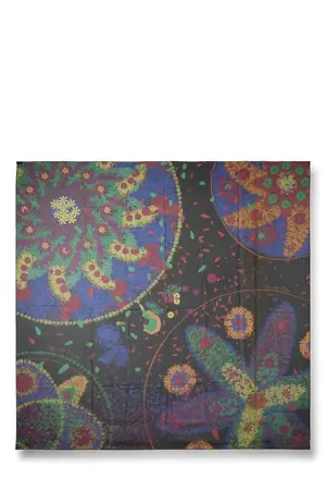Hermès Multicolor 'couvertures Et Tenues Du Jour' Silk Scarf - Multi