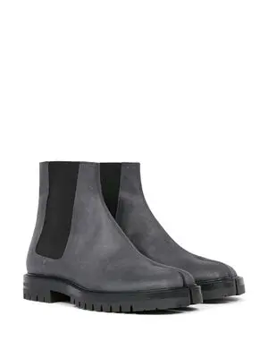 MAISON MARGIELA Tabi Chelsea Boots - Grey