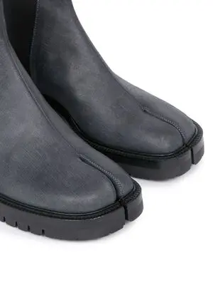 MAISON MARGIELA Tabi Chelsea Boots - Grey
