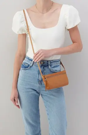Hobo Cara Leather Crossbody Bag - Natural