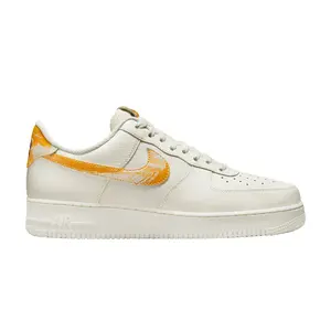 Light Cream Nike Sneakers