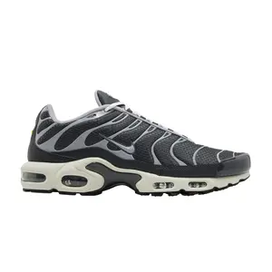 Nike Air Max Plus Se - Grey