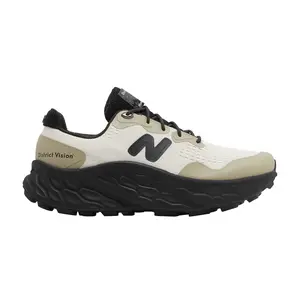 New Balance Y2K Sneakers