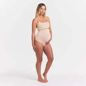 SKIMS Maternity High Waisted Thong | Black | | Fits Everybody - Sand