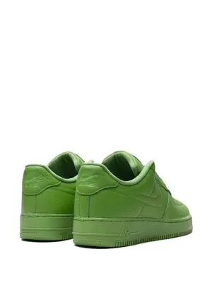 Nike Force 1 '07 Pro Tech Wp Chlorophyll/black Sneakers - Green