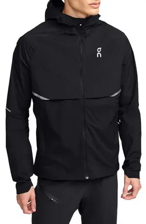 On Core Hooded Packable Running Jacket - Black