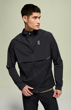 On Core Hooded Packable Running Jacket - Black