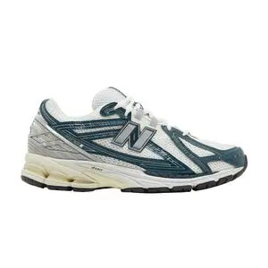 NEW BALANCE 1906r Footlocker Exclusive - White