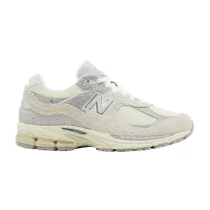 NEW BALANCE 2002r Sneakers - Grey