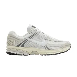 Nike Air Zoom Vomero Sneakers - White