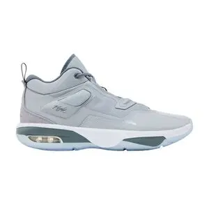JORDAN Stay Loyal 3 Sneakers - Grey
