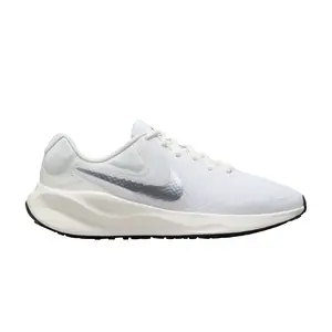 Nike Revolution Sneakers