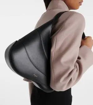 Alaïa Leather Shoulder Bag - Black