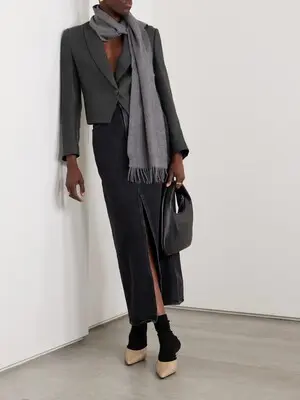 Brunello Cucinelli Cropped Herringbone Linen Blazer - Black