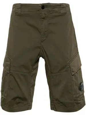 C.P. COMPANY Lens-detail Cargo Shorts - Green