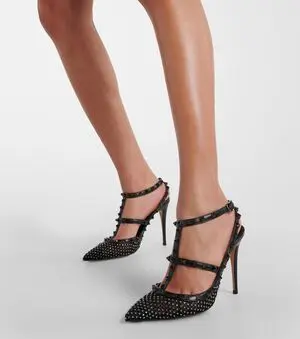 Valentino Garavani Rockstud 100 Leather Pumps