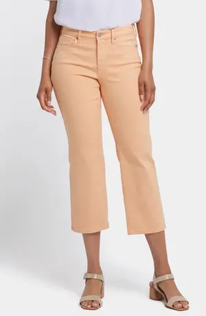 Relaxed Fit Cropped Trousers