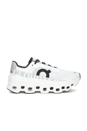 On Cloudmonster Sneaker