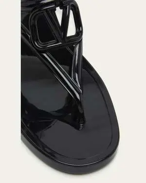 Valentino Garavani Vlogo Thong Pool Sandals