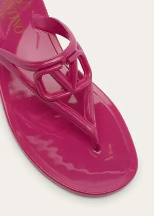 Valentino Garavani Vlogo Thong Pool Sandals