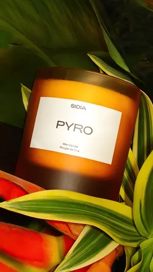 SIDIA Pyro Candle 8.1 Oz/240