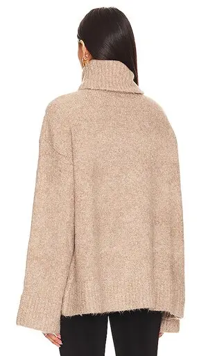 SNDYS. Winnie Jumper