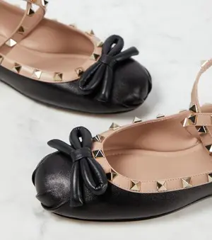 Valentino Garavani Rockstud Leather Ballet Flats - Black