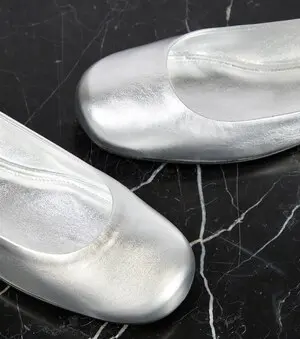 Valentino Garavani Tan-go Metallic Leather Ballet Flats
